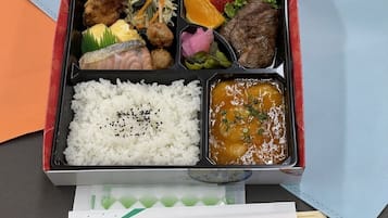 Comida e bebidas