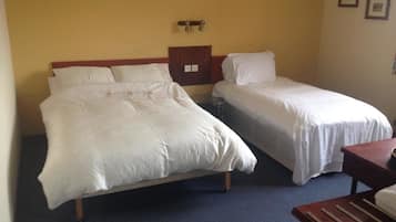 Quarto Familiar | 1 quarto, Wi-fi grátis, roupa de cama fornecida