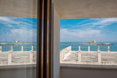 Al Faro Guest House