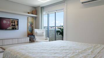 Cobertura | Ferros/tábuas de passar roupa, Wi-Fi de cortesia, roupa de cama