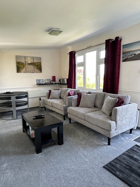 Chalet In Bideford Bay Holiday Park, Bucks Cross - Cornwall