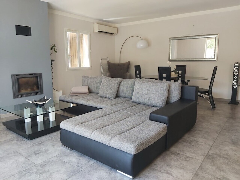 Leuke Charmant Villa - Mazan