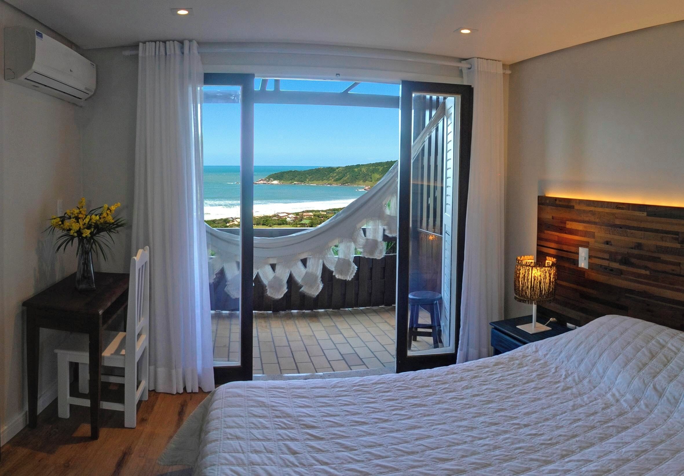 Loft | Roupa de alta qualidade, minibar, cortinas/cortinados opacos 