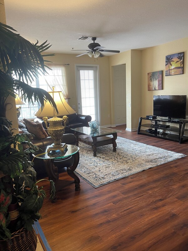 Executive 3 Br Villa @Universal / Vista Cay/conv.center - Winter Garden, FL