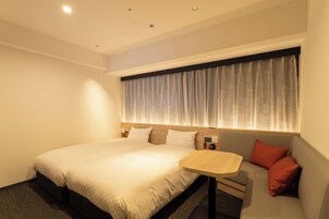 Edredões de penas, secretária 