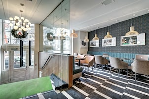 Lounge no hall