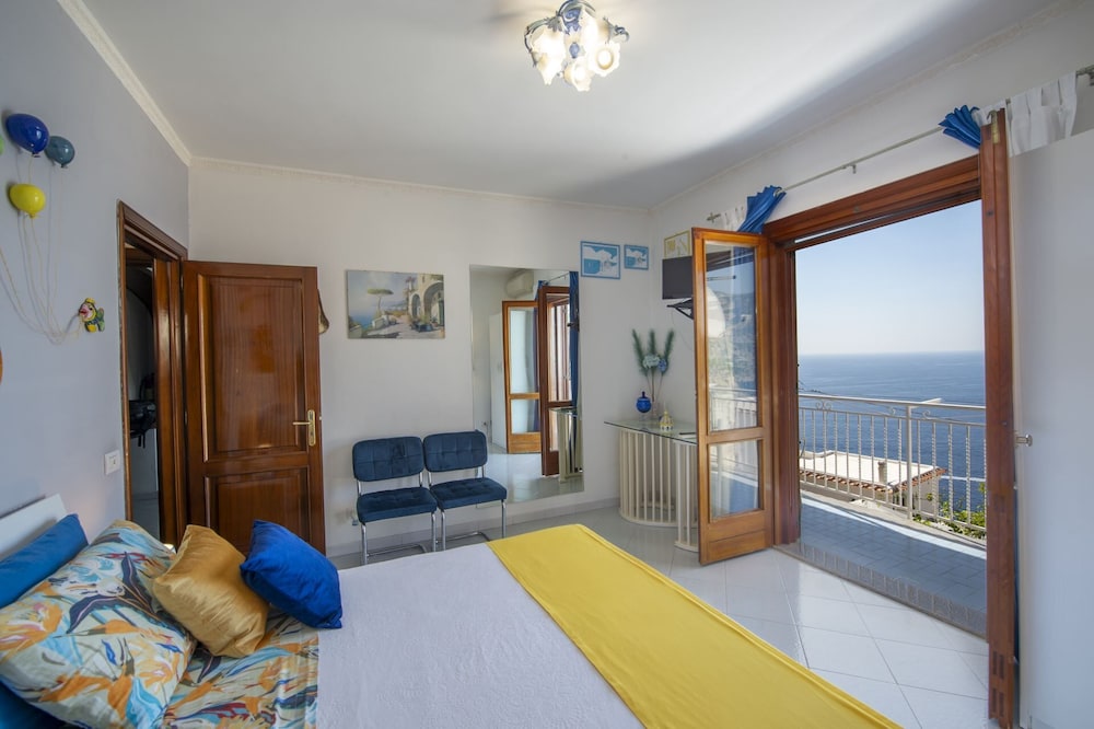 Casa Sea La Vie Uw Balkon Met Uitzicht Op Positano, Li Galli Island En Capri - Furore