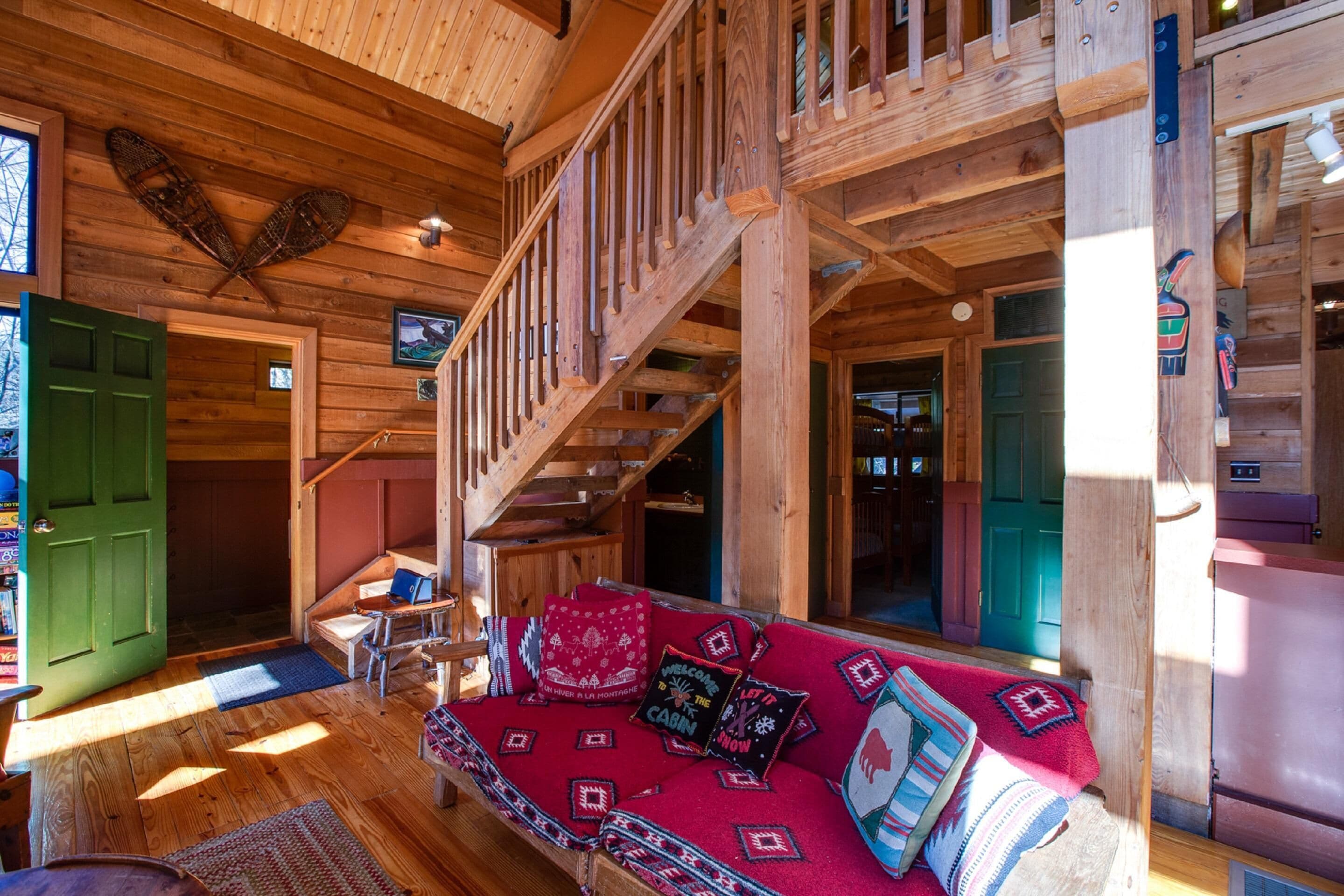 Mt. Baker Rim Cabin #44 - Hot Tub- Pets Ok - Wifi - Glacier, WA