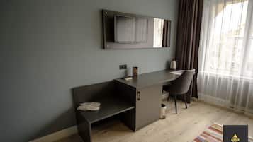 1 quarto, lençóis de algodão egípcio, roupa de alta qualidade, minibar