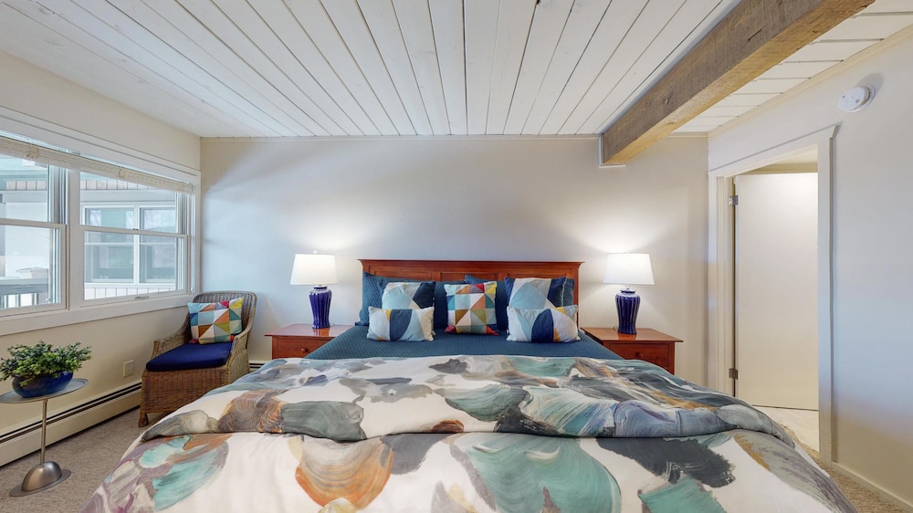 Top Of The Village | Slope 307 - Aspen