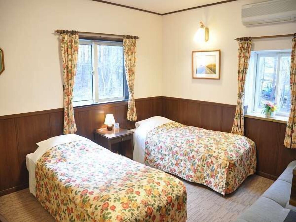 Healing Inn White Pension - Aizuwakamatsu
