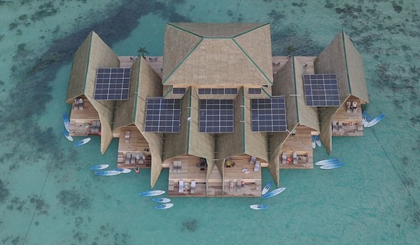 Paolyn Houseboats Coron Island - Coron