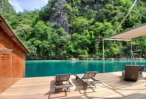 Suite Exclusiva | 1 quarto, cofre no quarto, secretária 