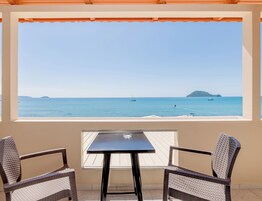Estúdio, vista para o mar | Vista do quarto