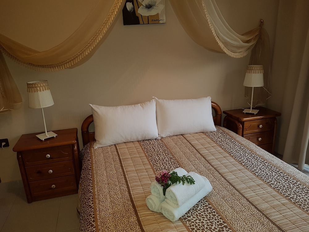 Georgia Old Town Apartments - Rhodes (Greece)