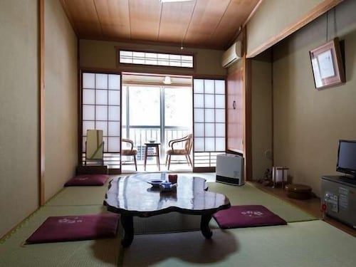 Senyukan - Takayama