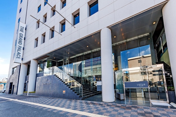 The Grand Palace - Tokushima