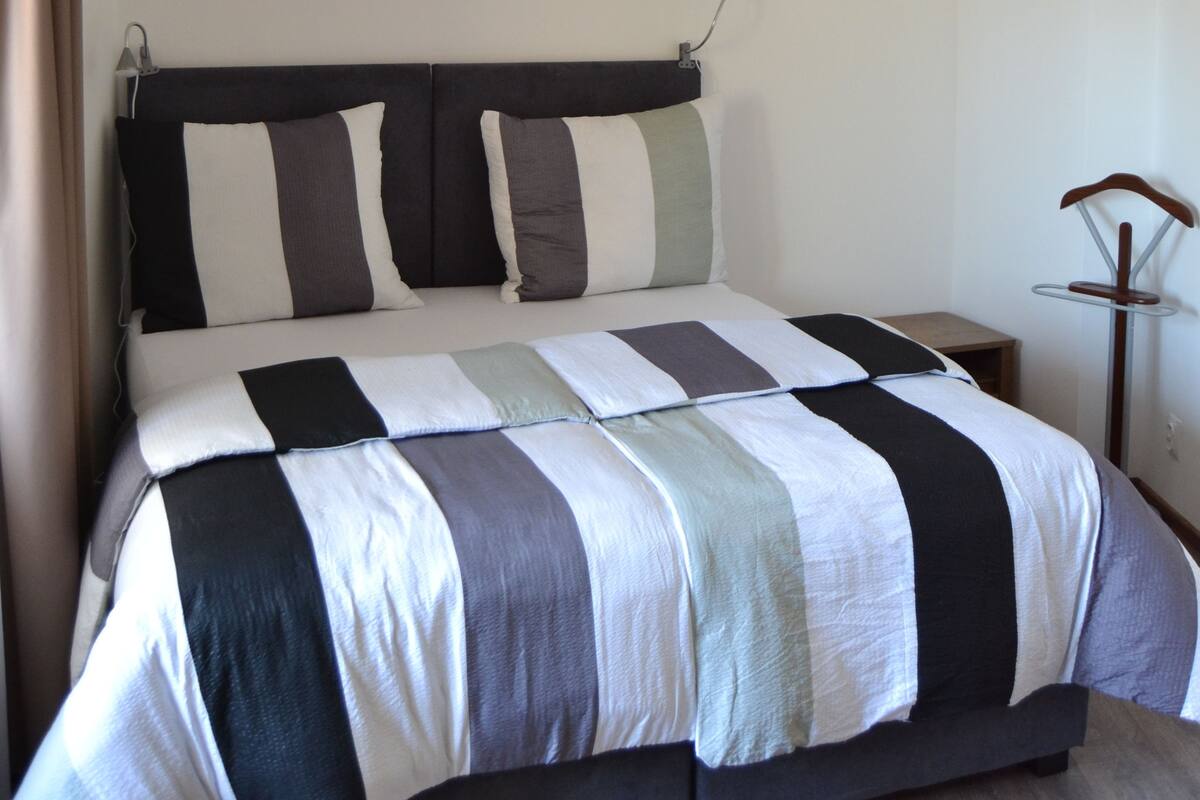 Estúdio sênior (2) | 1 quarto, camas Select Comfort, cofres nos quartos, cortinas blackout