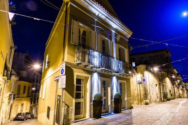 Rigel Villanova Rooms - Cagliari