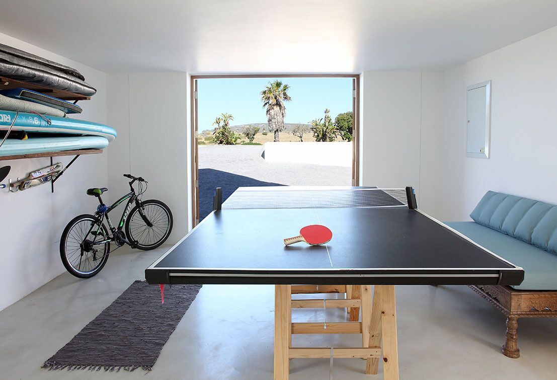 This Luxurious Villa Set Right On The Beach In Britannia Bay Is An Ideal Escape. - Saint Helena Bay