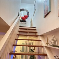 Quarto Quádruplo Deluxe, vista para o jardim | Camas de colchão Select Comfort, minibar, cofre no quarto 