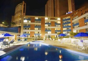 Apartamento | Piscina | Piscina externa