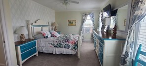 Suite-Estúdio Deluxe, várias camas, cozinha, vista para o oceano | Com decoração personalizada, com mobília individualizada 
