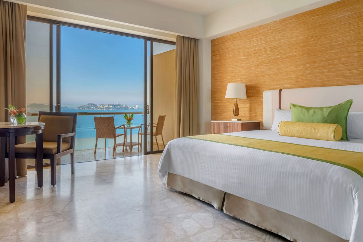 Quarto Deluxe, 1 cama king-size, vista para o oceano (Preferred Club) | Minibar, cofre com capacidade para portátil