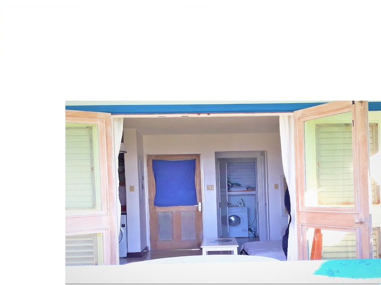 Beach Front Property Along Famous 7 Mile Beach In Negril. - Negril