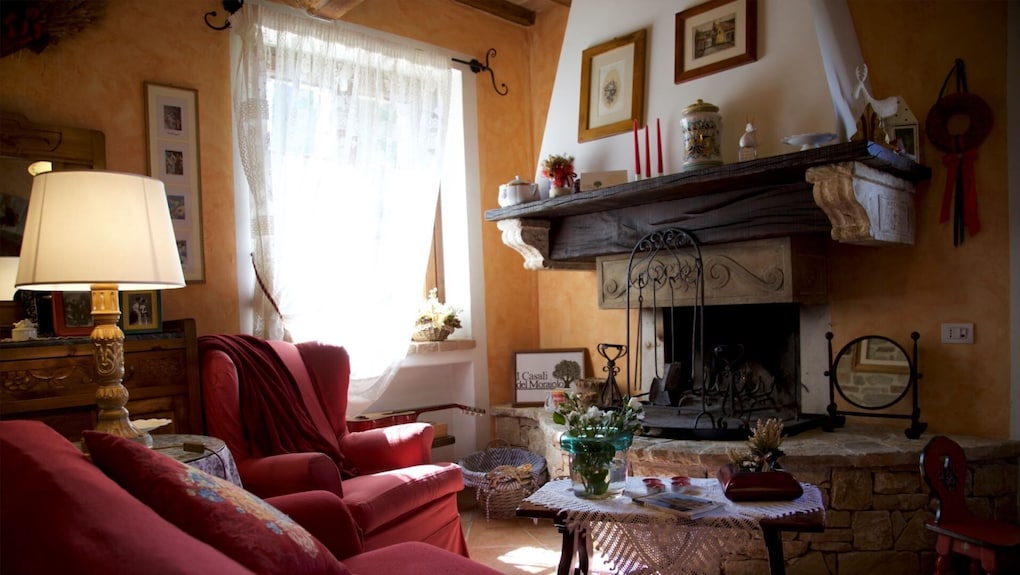 Rosa, Proprietà Umbria Con Piscina Privata & Spa, Giardini, Posti Auto Privati - Umbria