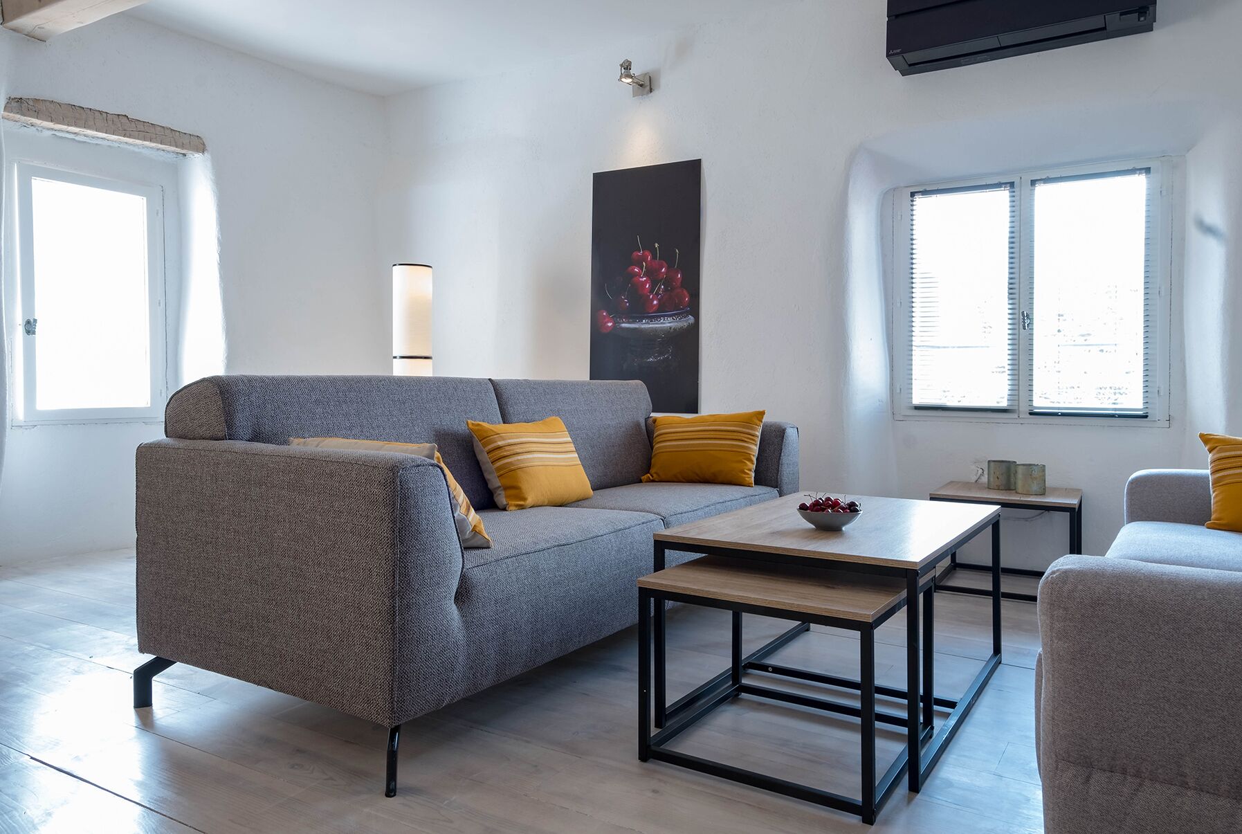 New Duplex Apartment Center Céret, Covered Terrace Located On Canigou - Céret