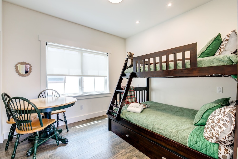 **Dreamers Landing!**luxury In Corona Del Mar*park & Beach*ocean Side Of Pch* - Laguna Beach, CA