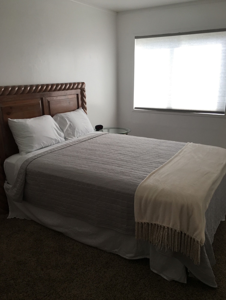 Home Away From Home. Clean And Cozy 3 Bedroom, 1 Bath In Richland, Wa - Washington