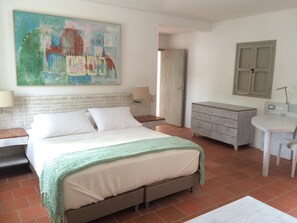 Wi-fi grátis, roupa de cama fornecida 