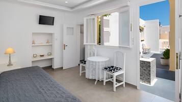 Quarto Quádruplo Standard | Wi-fi grátis, roupa de cama fornecida