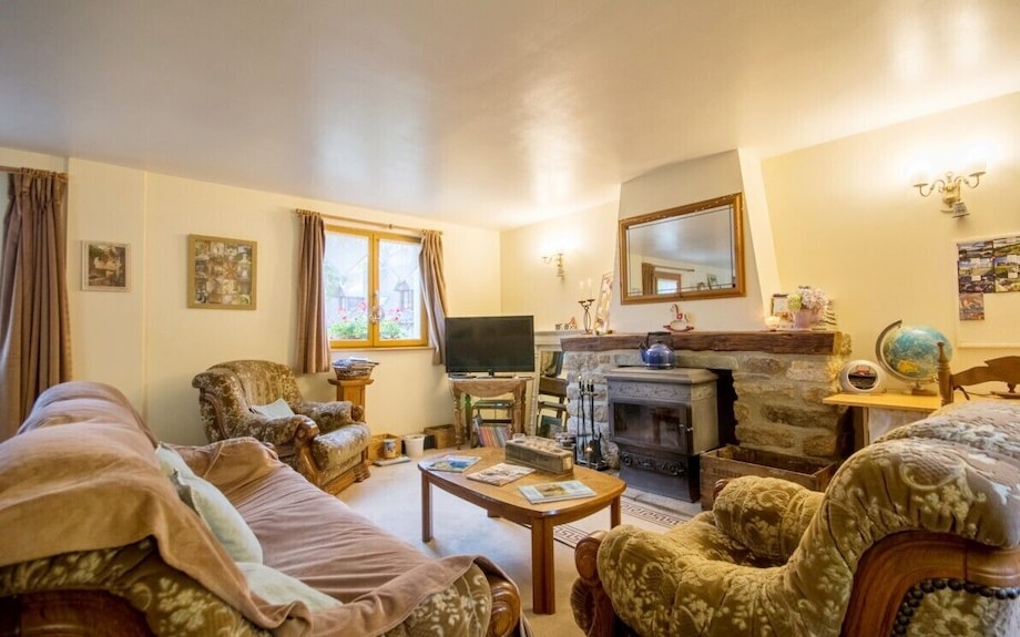 -------Willow------- - Rostrenen