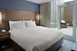 1 quarto, roupas de cama antialérgicas, escrivaninha