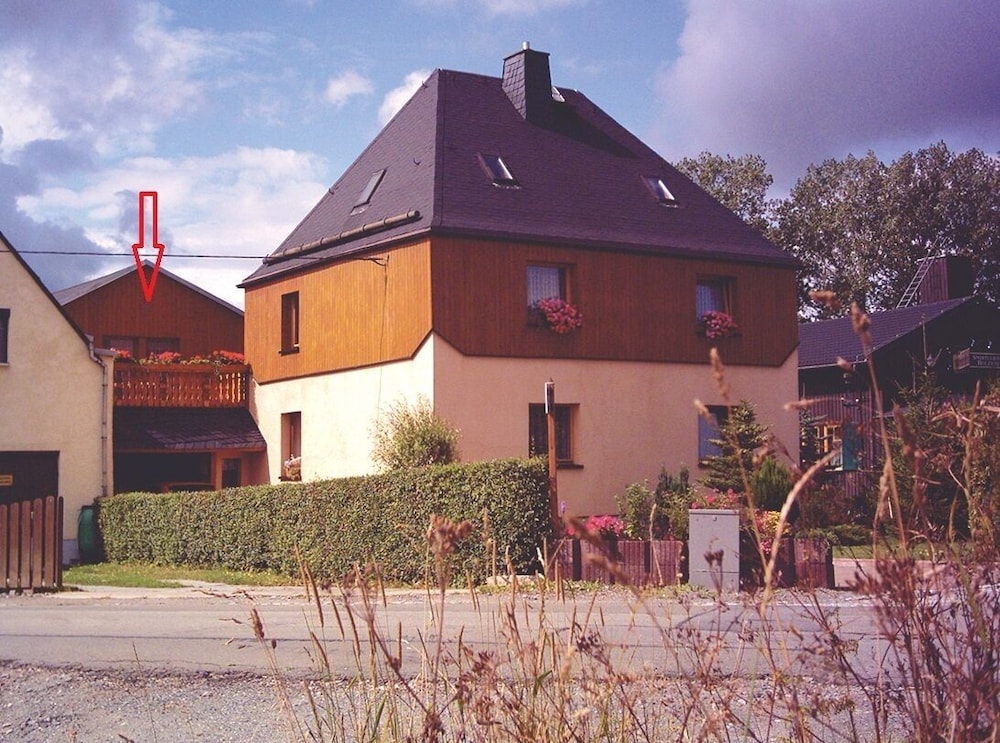 "Klein Aber Fein" Apartment Mit Balkonzimmer - Ruhige Lage Für 2 - 4 Personen - Schwarzenberg/Erzgebirge