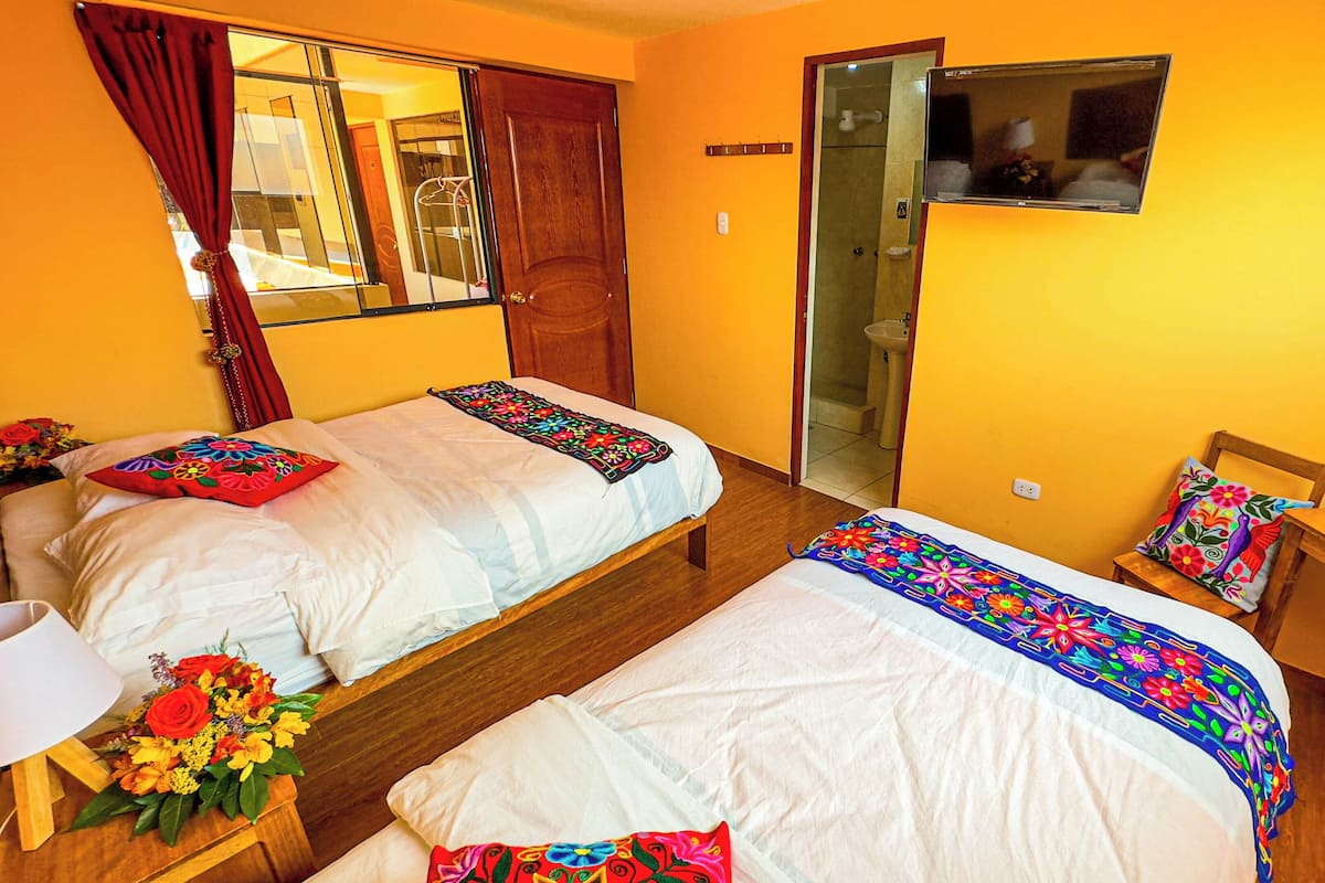 Habitacion doble (2 camas) | Ferros/tábuas de passar roupa, Wi-Fi de cortesia, roupa de cama