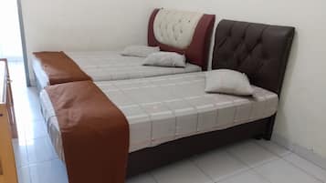 Quarto Standard | Secretária, Wi-fi grátis, roupa de cama fornecida