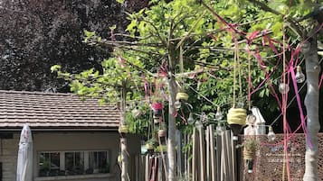 Suite, vista para o jardim | Vista do quarto