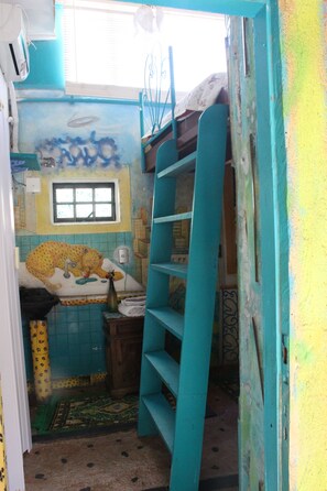 Quarto casal lua de mel, banheira de imersão | Wi-Fi de cortesia, roupa de cama