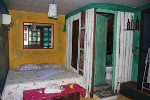 Quarto casal ou duplo clássico, 1 quarto | Wi-Fi de cortesia, roupa de cama