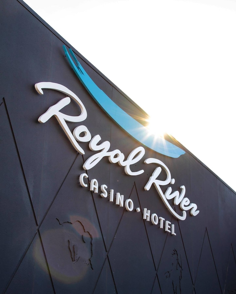 Royal River Casino And Hotel - South Dakota