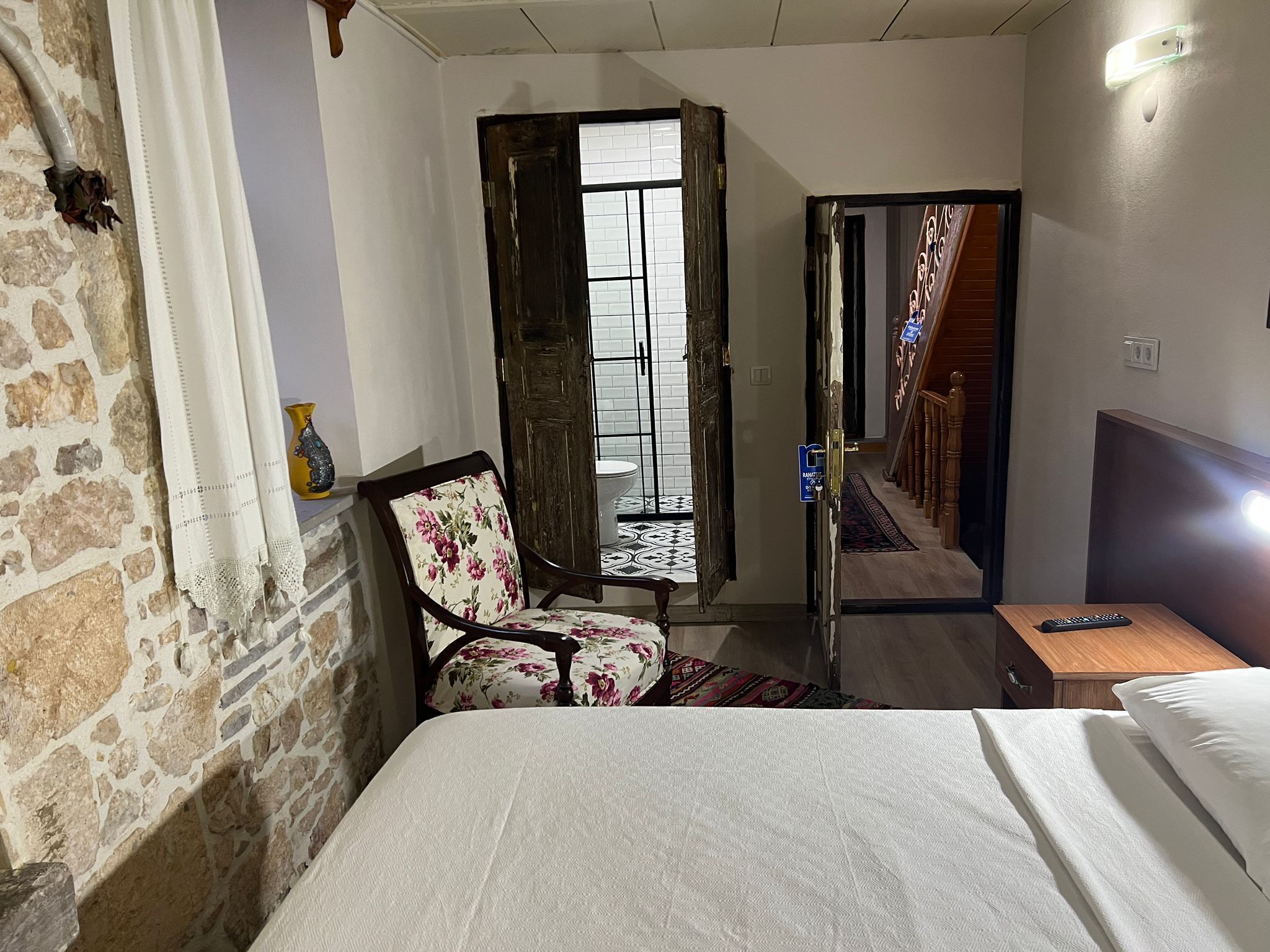 1 quarto, Wi-Fi de cortesia, roupa de cama