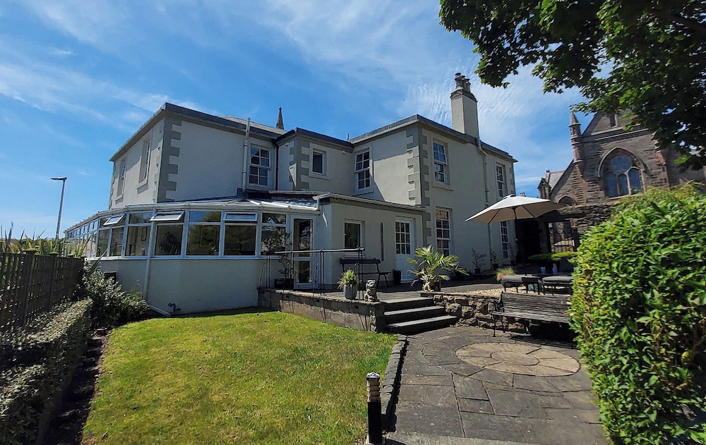 The Glenerne Guest House - Eyemouth