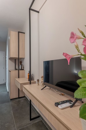 Quarto Duplo Deluxe, varanda, vista para o mar | Quartos insonorizados, Wi-fi grátis, roupa de cama fornecida 