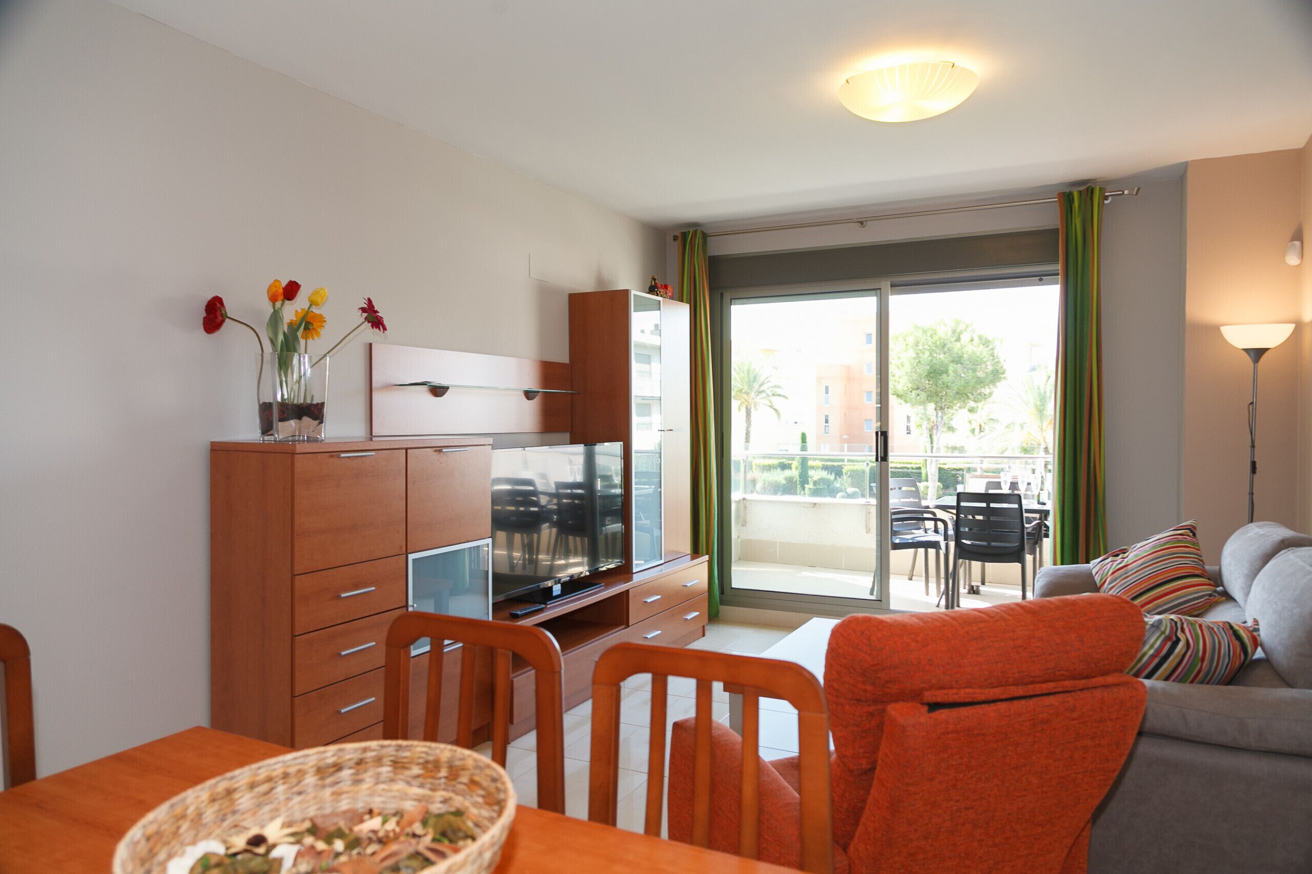 Great Apartment For A Family Holiday · Uhc Salou Villa 034 - Reus