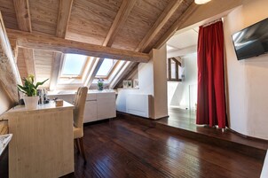 Quarto Duplo Superior, vista para o pátio