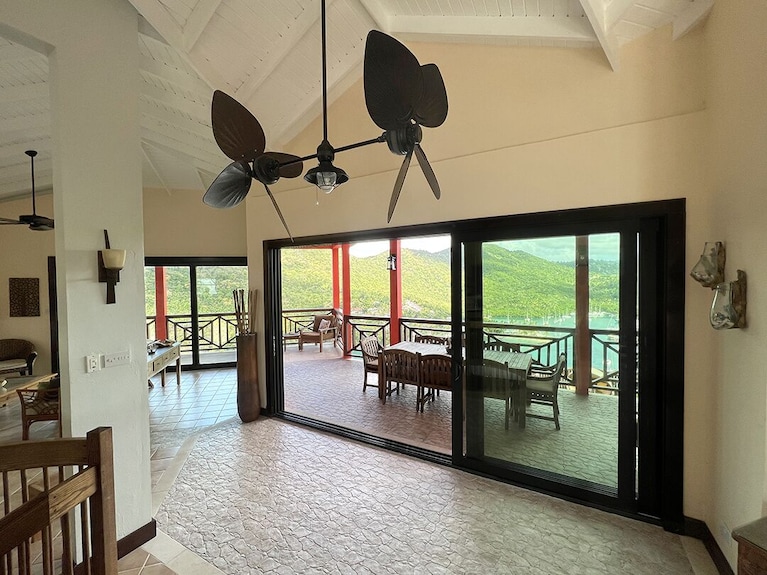Guau... ¡¡¡Que Vista!!! La Villa En La Bahía Con Vistas A La Bahía De Marigot - Saint Lucia